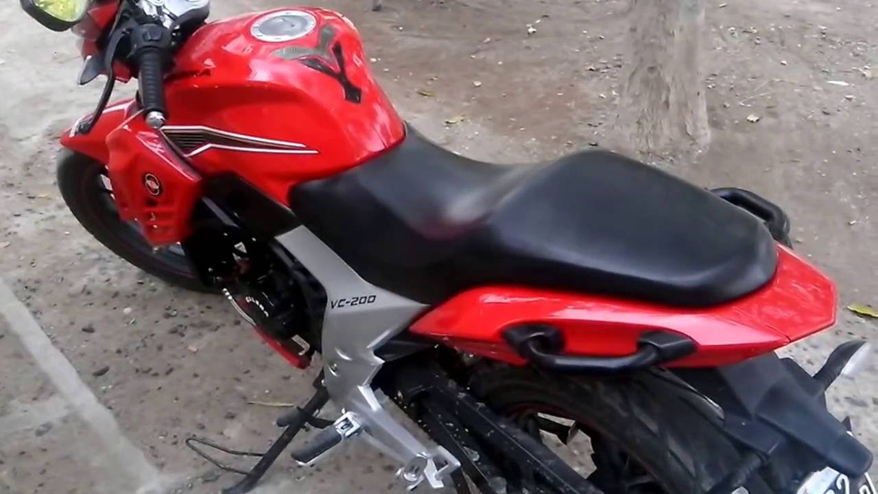 Gilera vc-200 naked 2015 - YouTube
