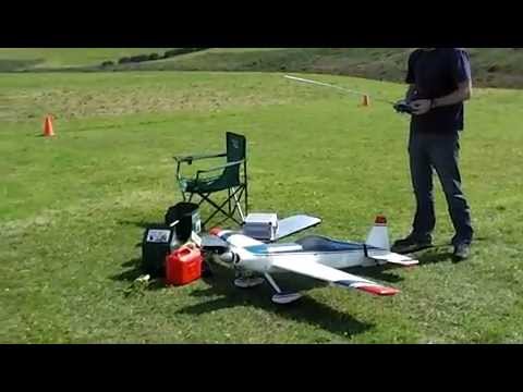 Great Planes Revolver 70" Engine DLE 20cc - YouTube