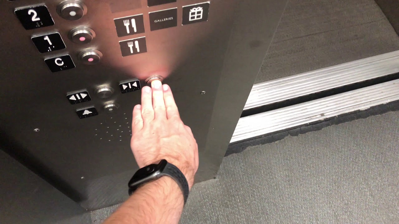 4K 30fps: Schindler Hydraulic Elevator At Museum Of Fine Arts (Linde ...