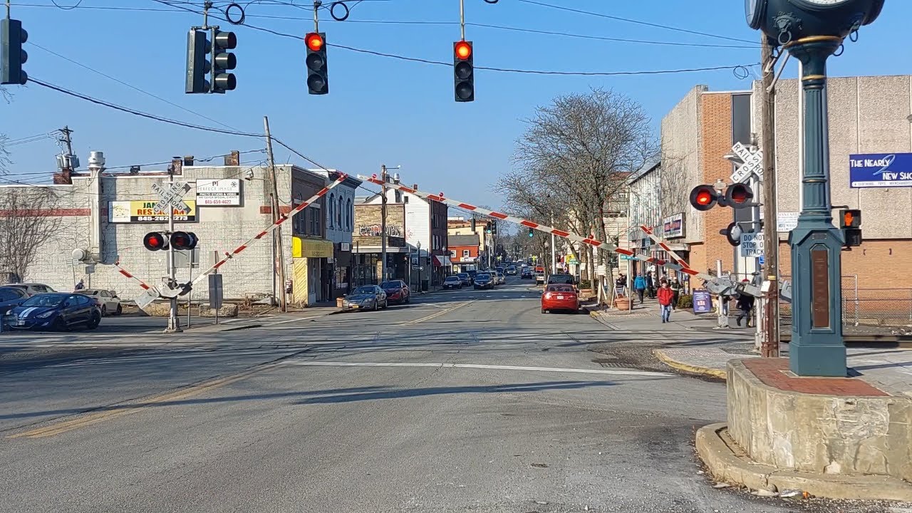 Busy Level crossing in Downtown Spring Valley - YouTube