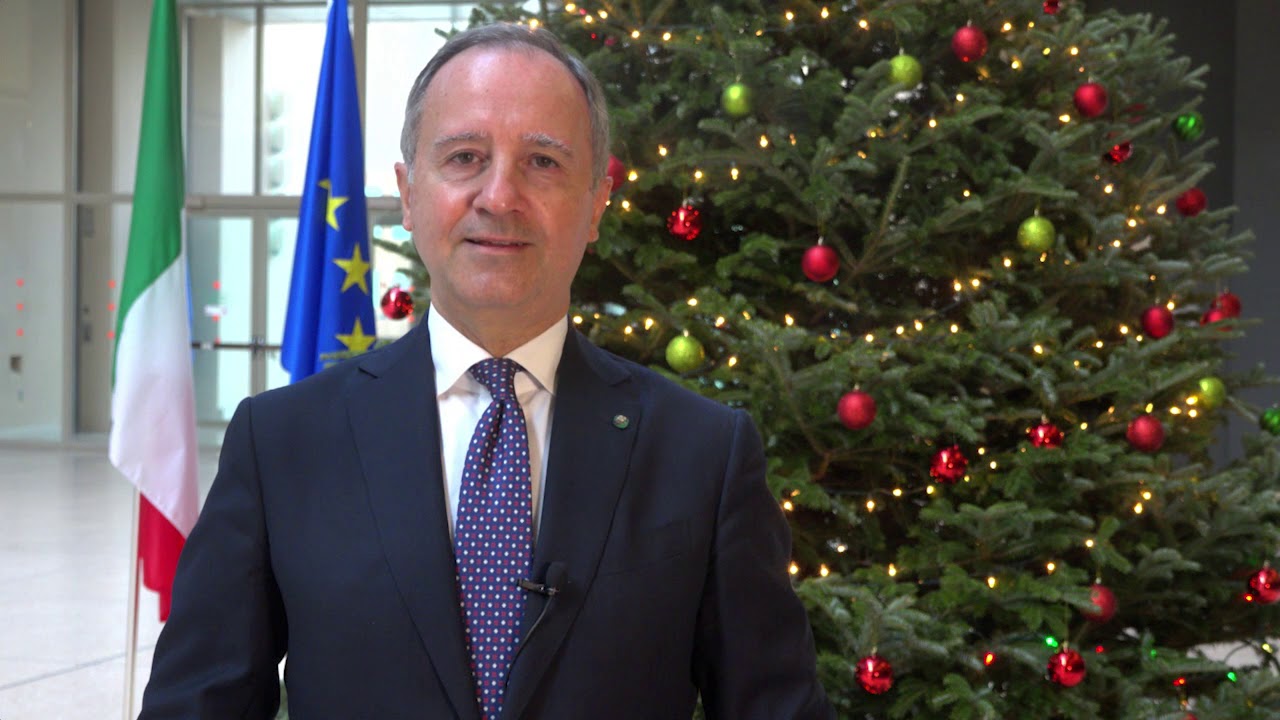Videomessaggio dell'Ambasciatore Varricchio ai connazionali per le ...