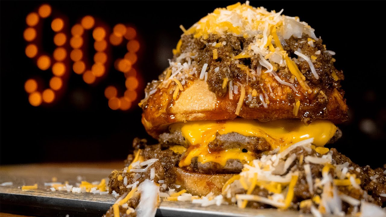 The Best Most Ultimate Chili Cheese Burger Ever Made - YouTube
