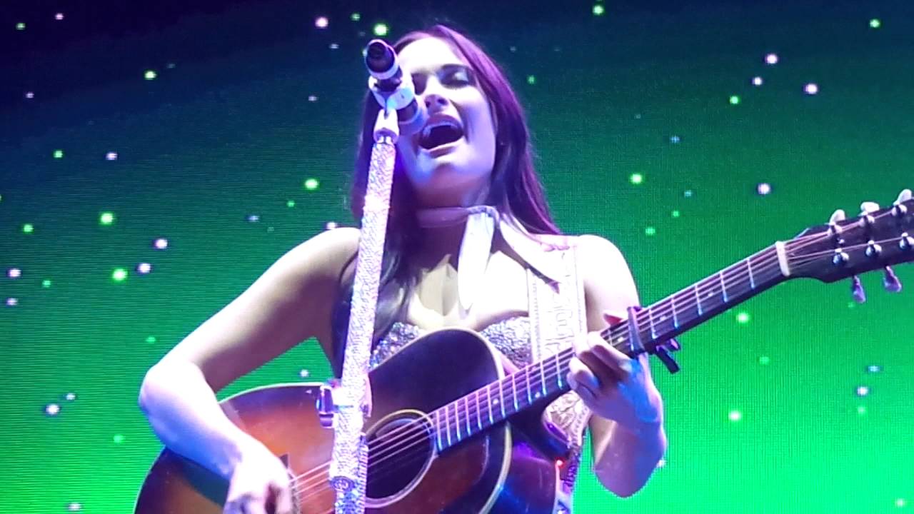 Kacey Musgraves Late to the Party Live in Dublin - YouTube