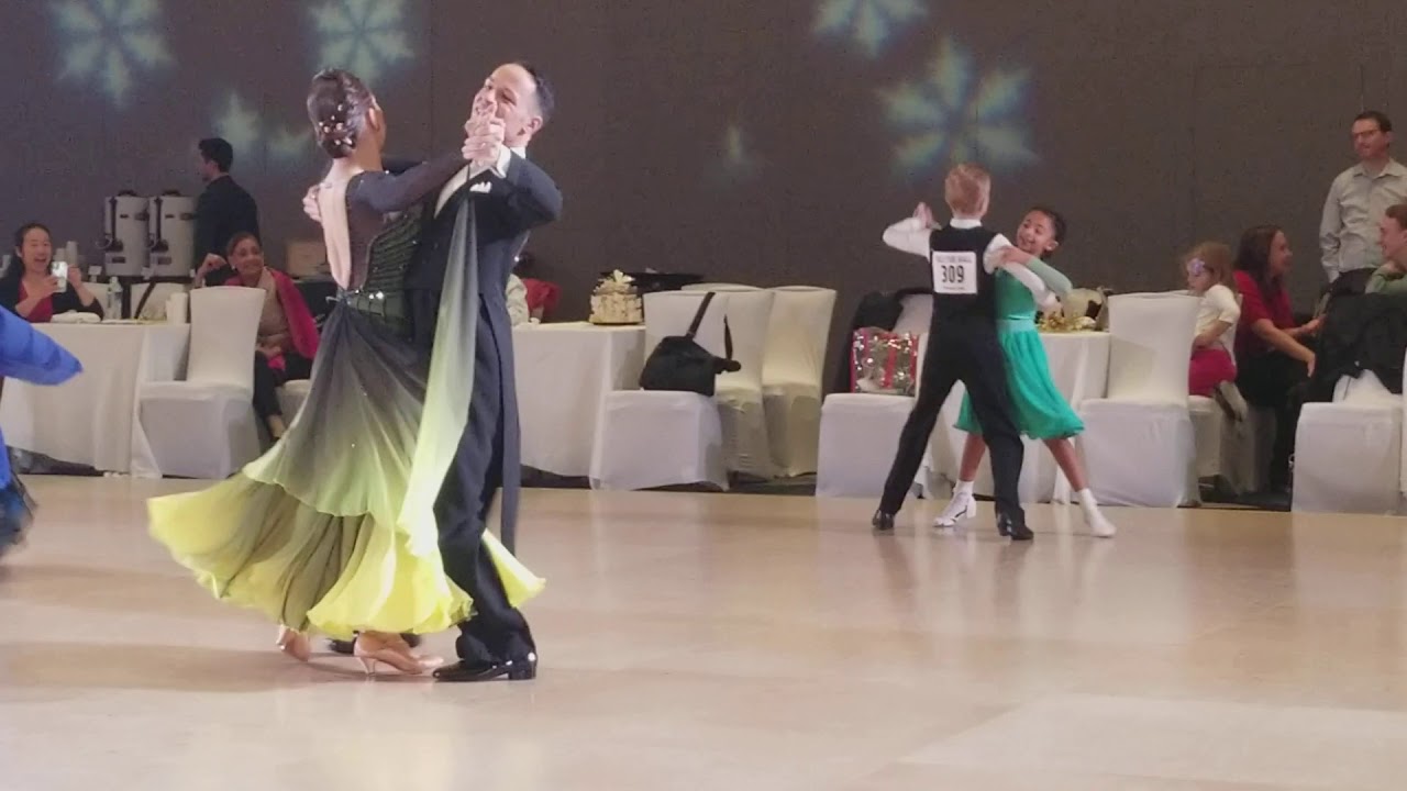 Waltz Silver - Yuletide Ball - YouTube