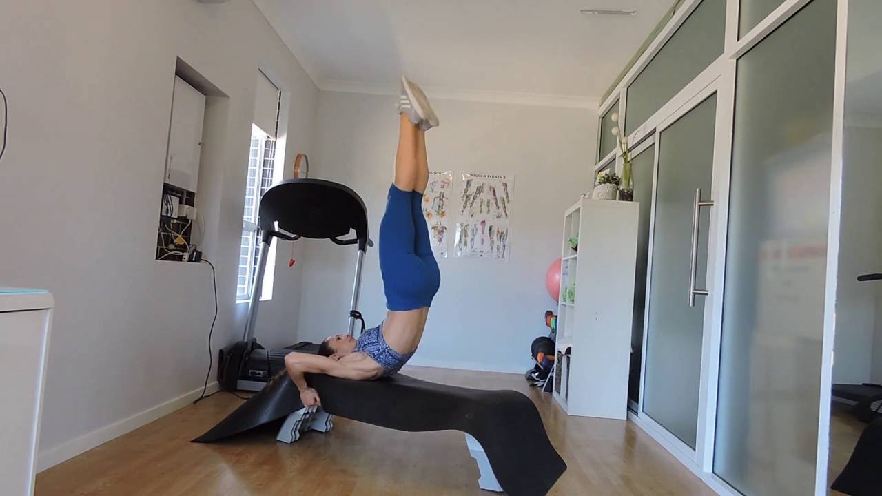 STRAIGHT LEG LIFTS WITH HIP RAISE - YouTube