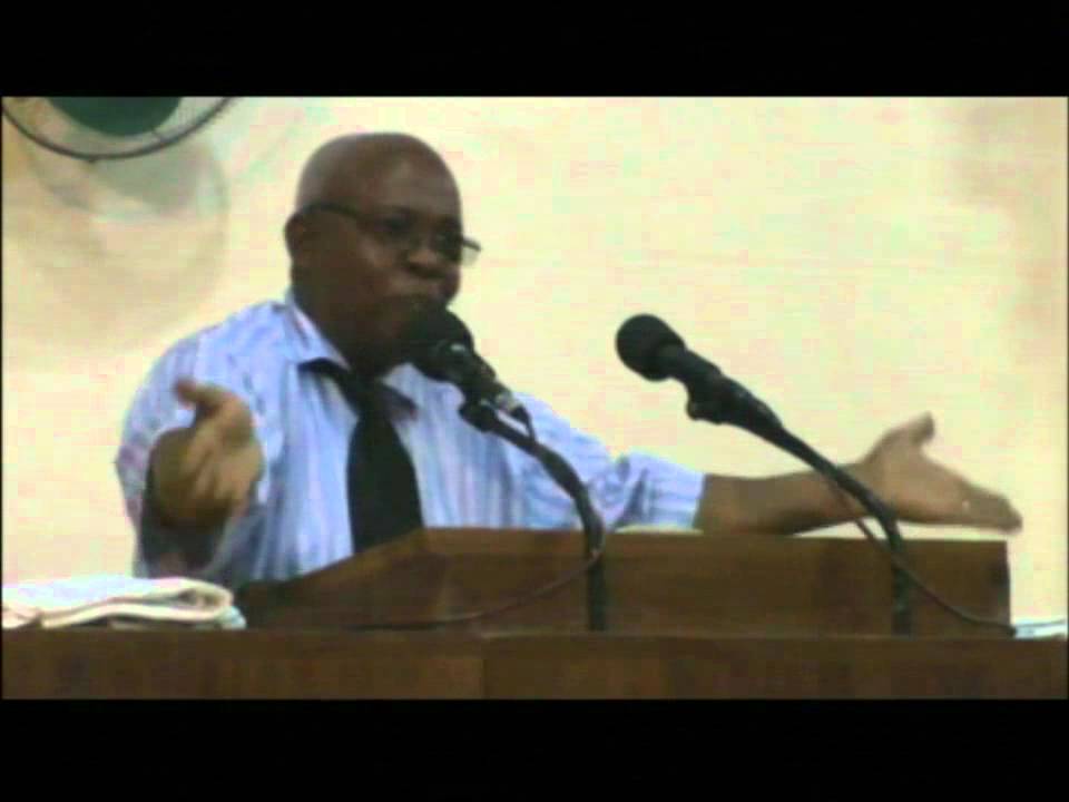 Sermon Biblique: Fr David Kuntwala 27/07/2011 au Centre missionnaire de ...