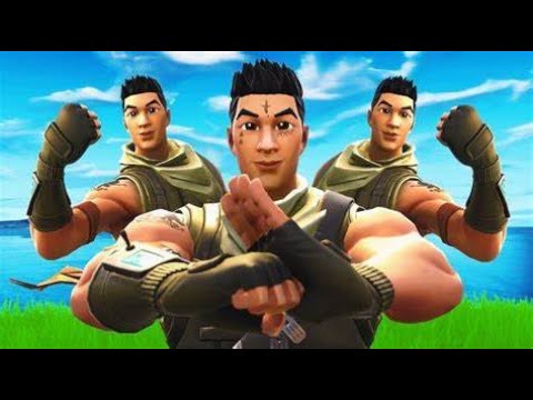 PRETENDING TO BE A DEFAULT IN FORTNIGHT [GONE WRONG] - YouTube