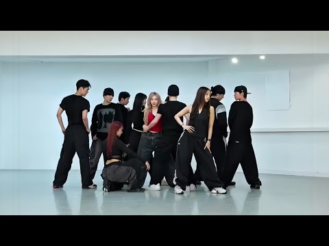 LEE CHAEYEON - Know About Me Dance Practice [MIRRORED]