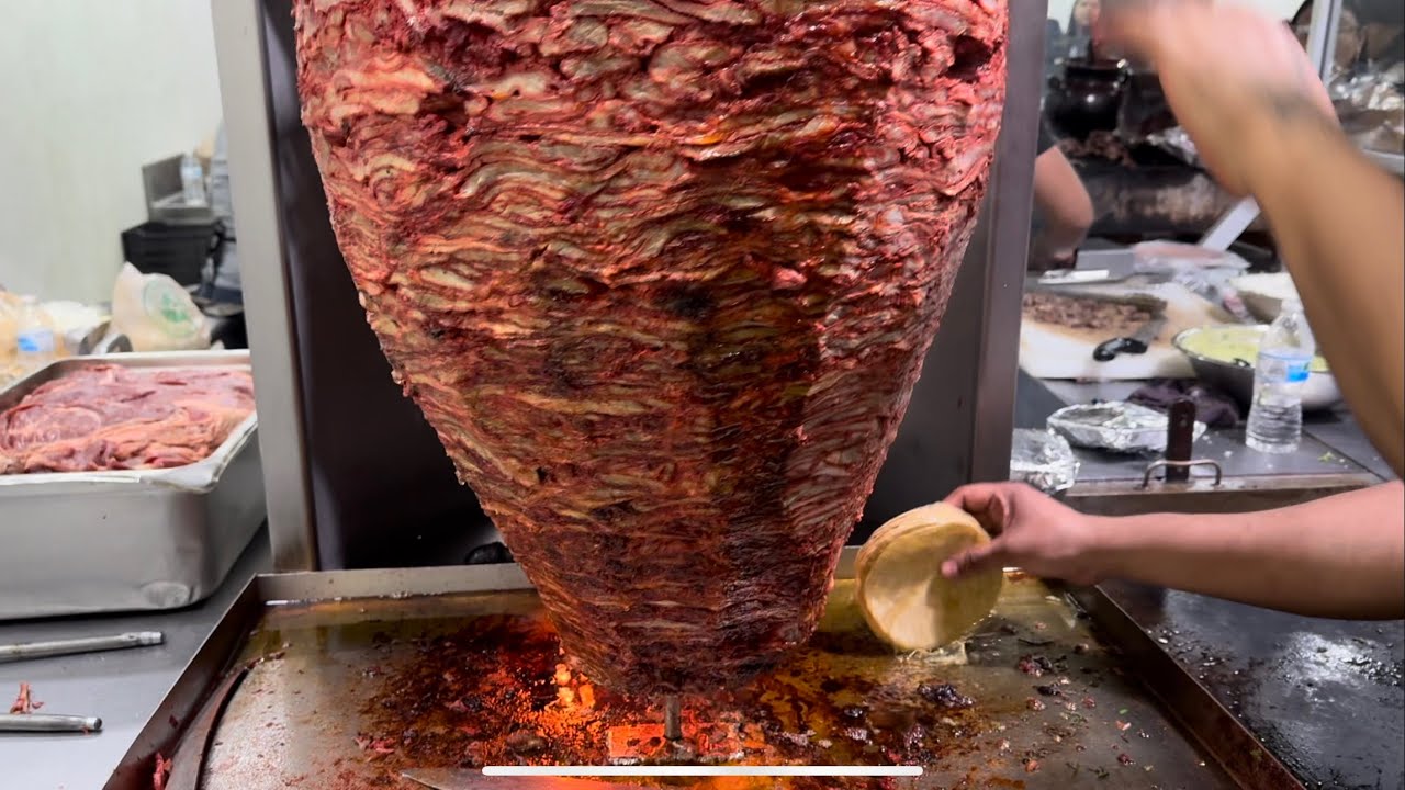 Tacos de asada y adobada @ Asadero Delante - YouTube