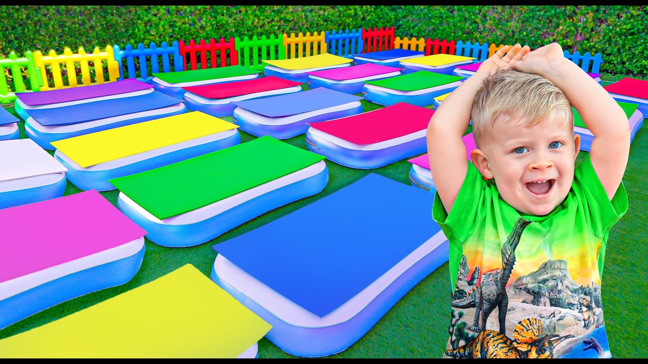 Oliver and Mom Surprise Pools Adventures - YouTube
