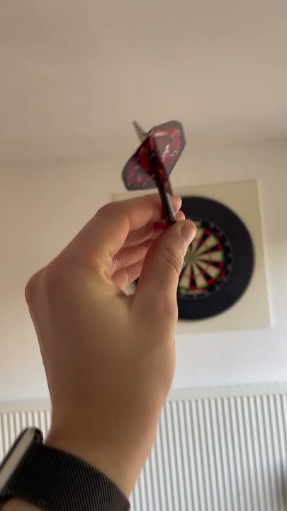 How to throw a dart? - YouTube