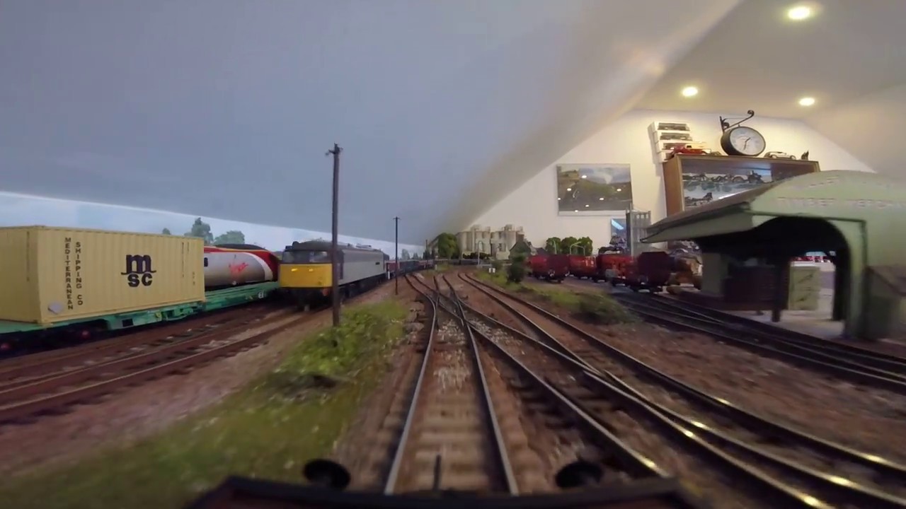 Large 40ft Loft Layout OO Gauge model railway video No 23 - YouTube
