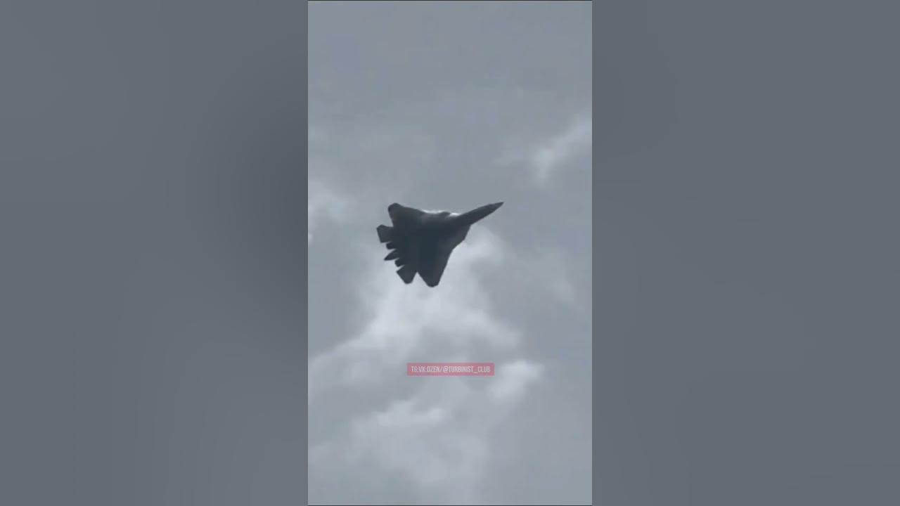 Су 57 авиасалон Airshow China 2024 Фигуры пилотажа Колокол и