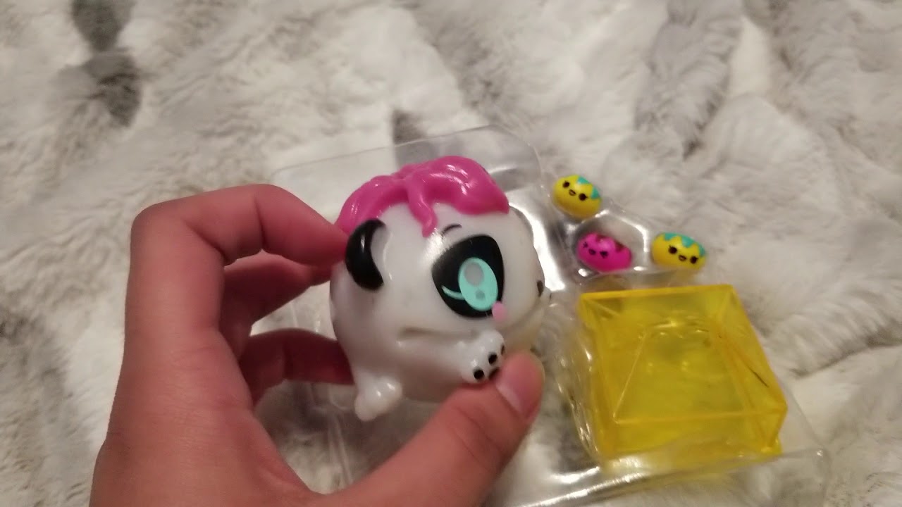 Pooproos unboxing....thing - YouTube