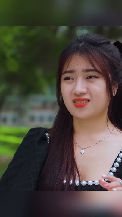 GÁI XINH ĐANG NÓI XẤU SẾP KHÔNG MAY BỊ PHÁT HIỆN VÀ CÁI KẾT. - YouTube