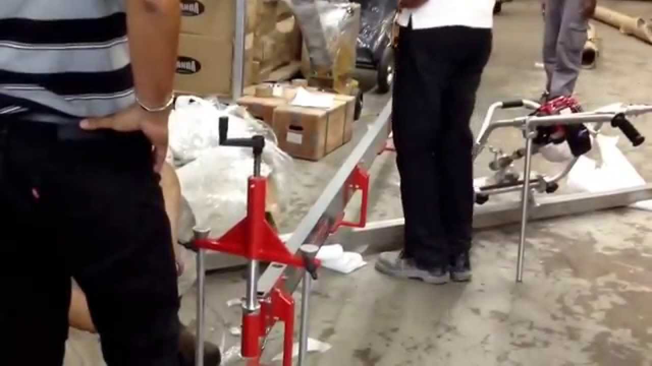 Allen guide rail for screed - YouTube