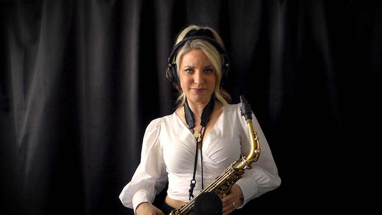 Karla Sax - Baker Street (Gerry Rafferty Cover) - YouTube