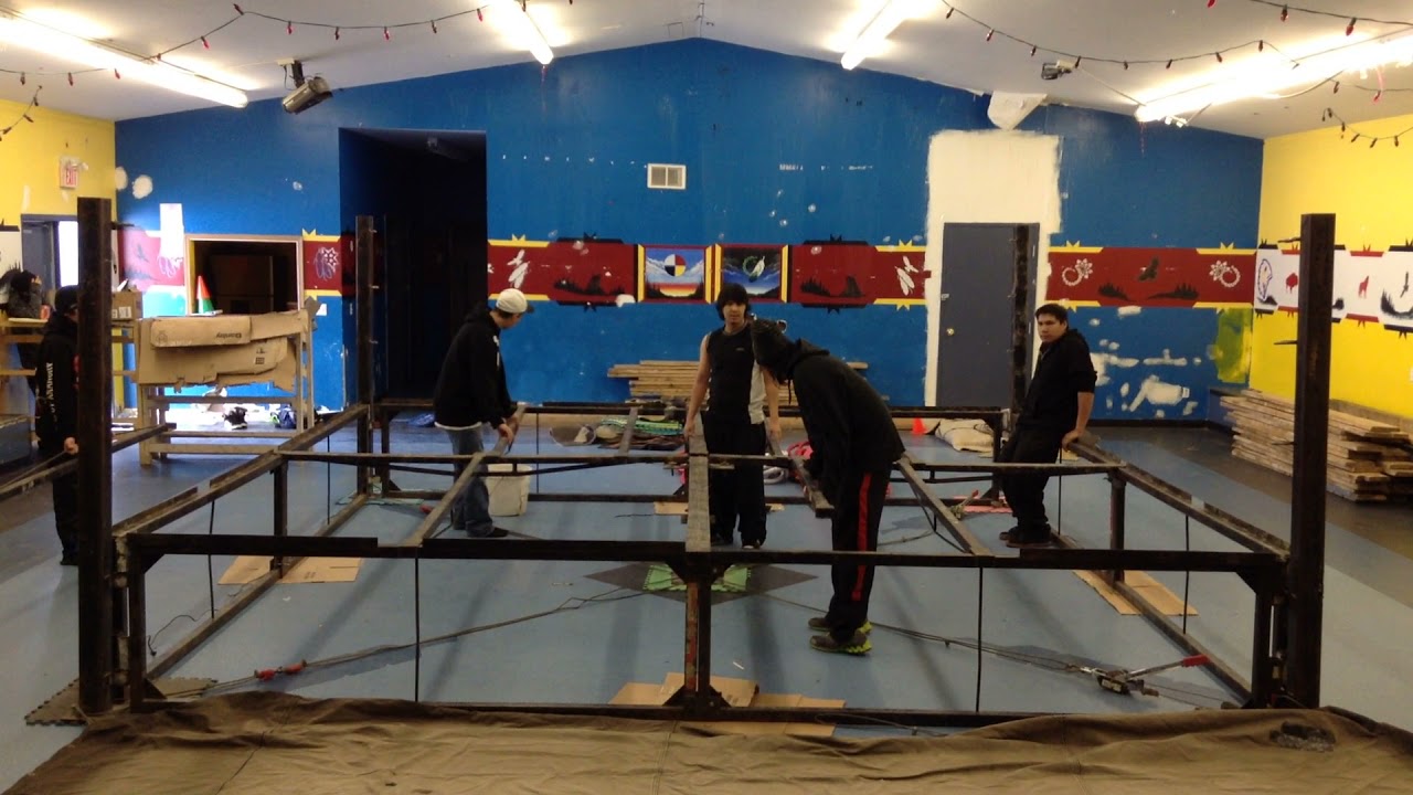Setting Up The Wrestling Ring - Shadow Xtreme Files 2014 - YouTube
