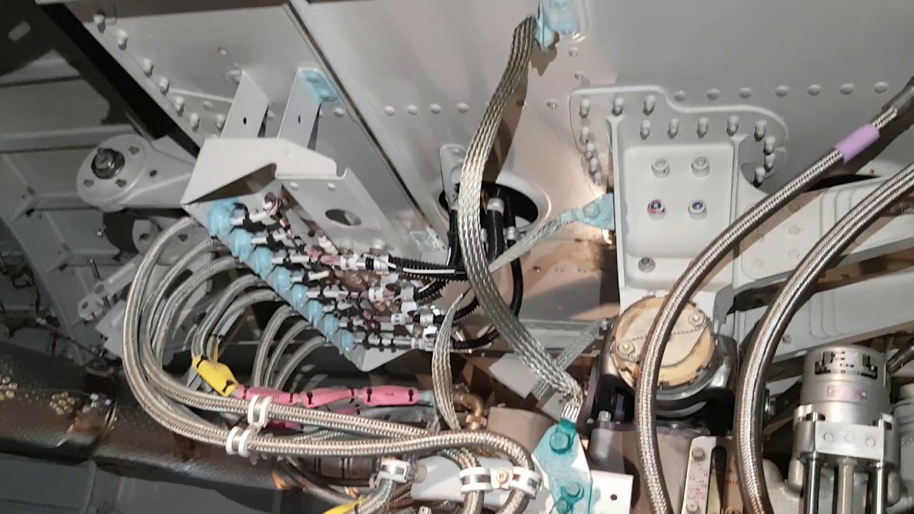 Airbus-320 THS Compartment - YouTube