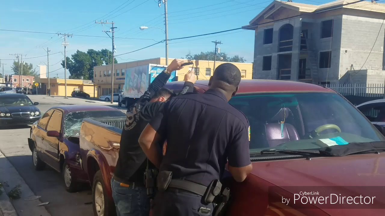 COP WATCHING IN MIAMI 6 💪 - YouTube