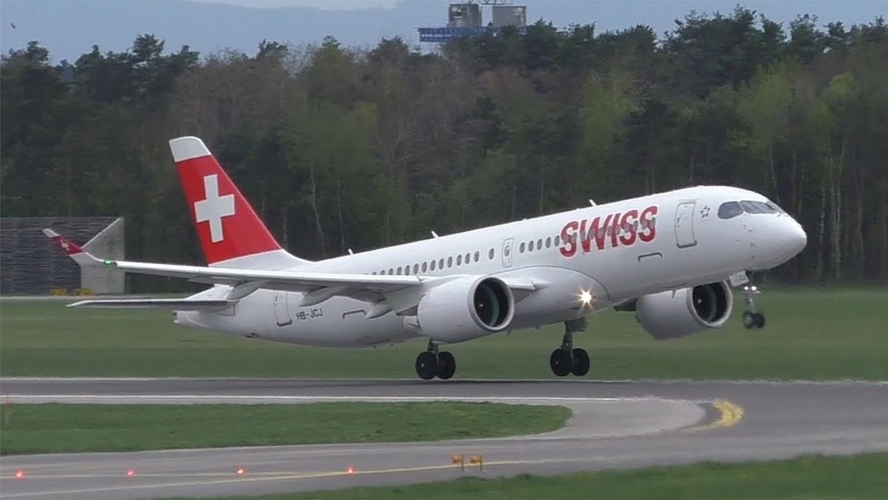 Swiss CS300 takeoff at Graz Airport | HB-JCJ - YouTube