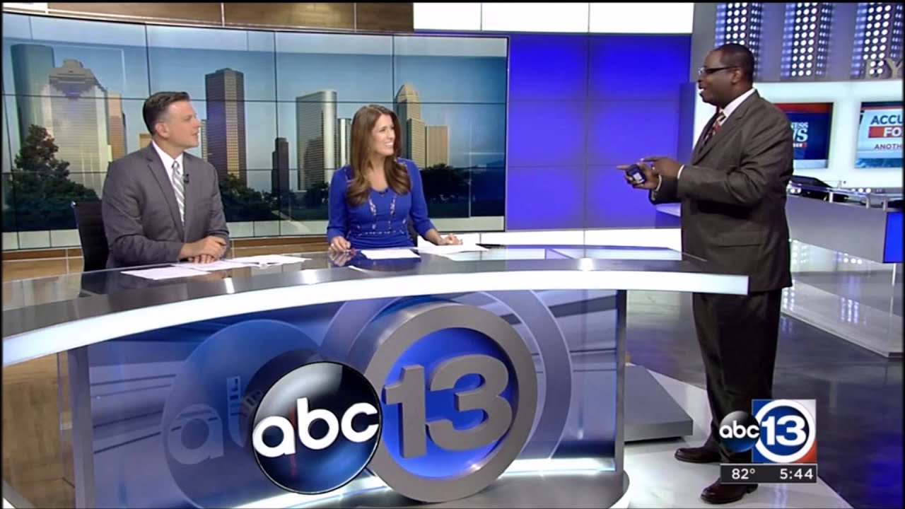 KTRK New Set - 9/13/15 - YouTube