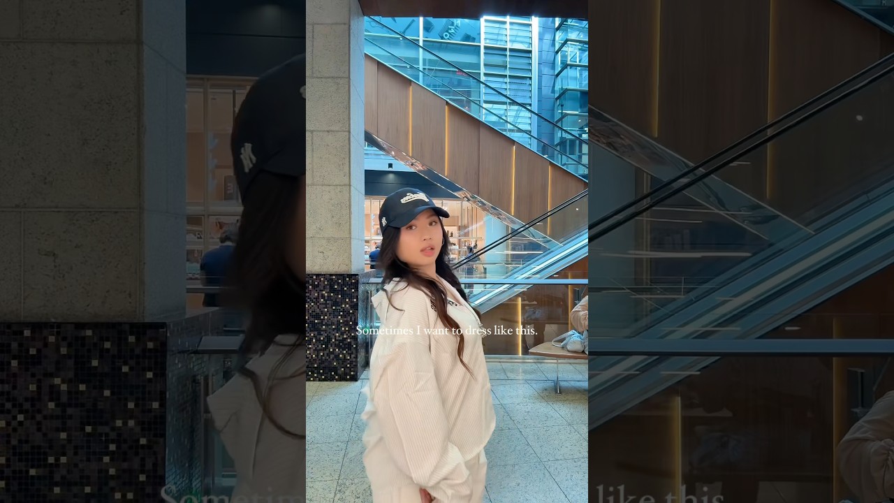 your sign to start documenting your outfits #ootd - YouTube