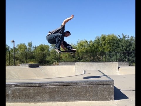 Catching HUGE Air at Skatepark - Massive Roast Beef Grab - Skateboarding