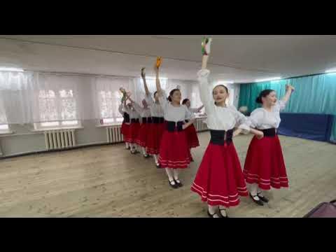 Итальянский танец "Тарантелла" - YouTube