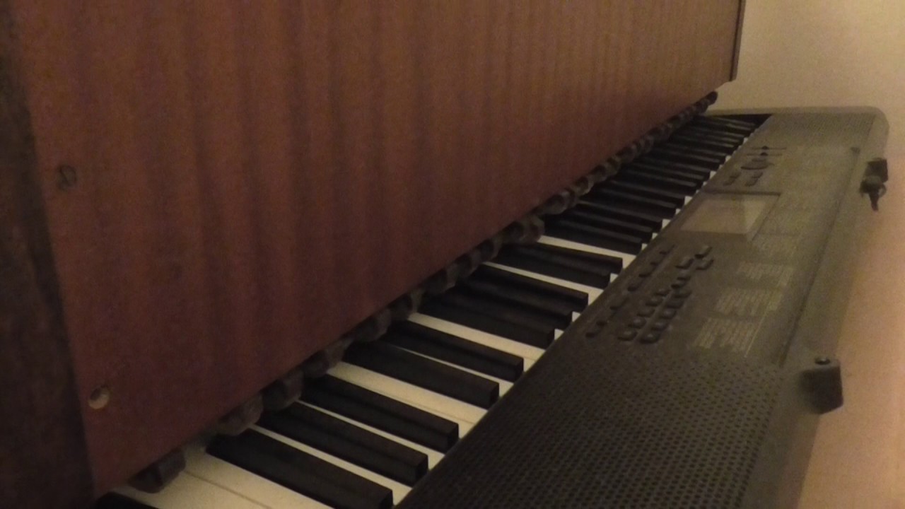 Simplex Piano player 'Good King Wenceslas' - YouTube