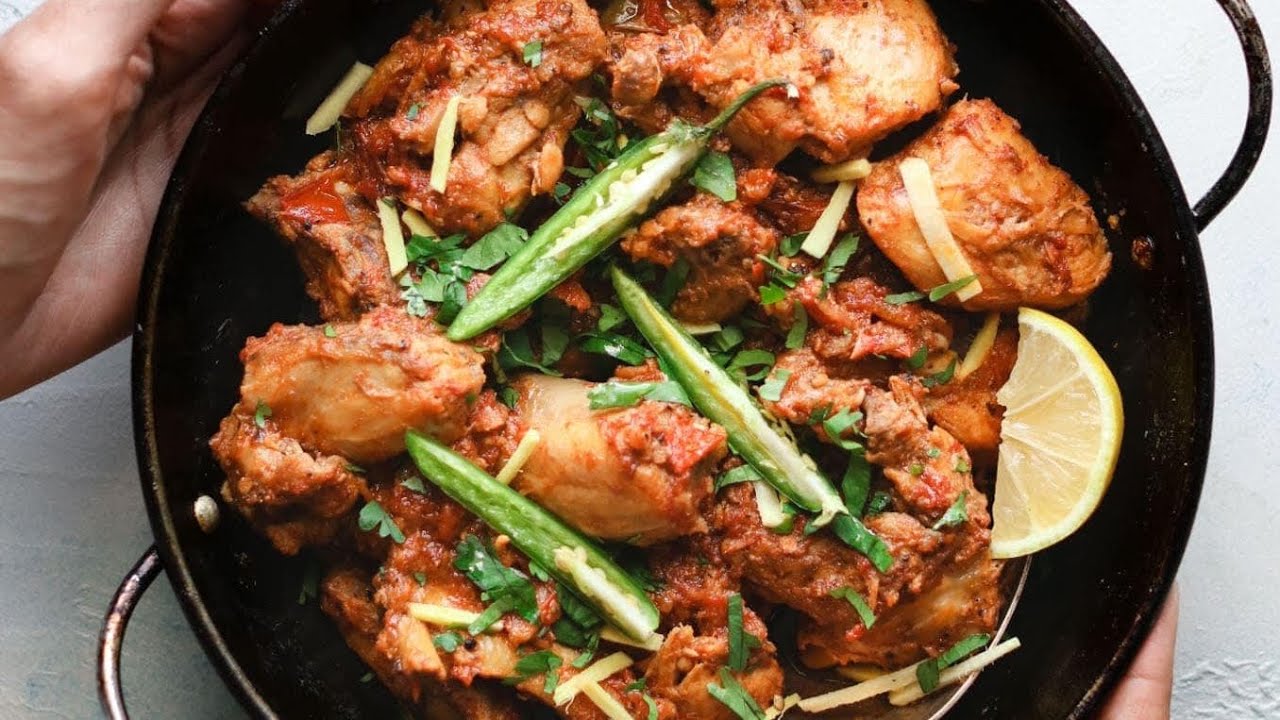 Pakistani chicken matan tasty an easy recipe ( zoya cooking 786) - YouTube