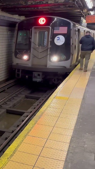 168th St bound R179 C train arriving at Euclid Ave - YouTube