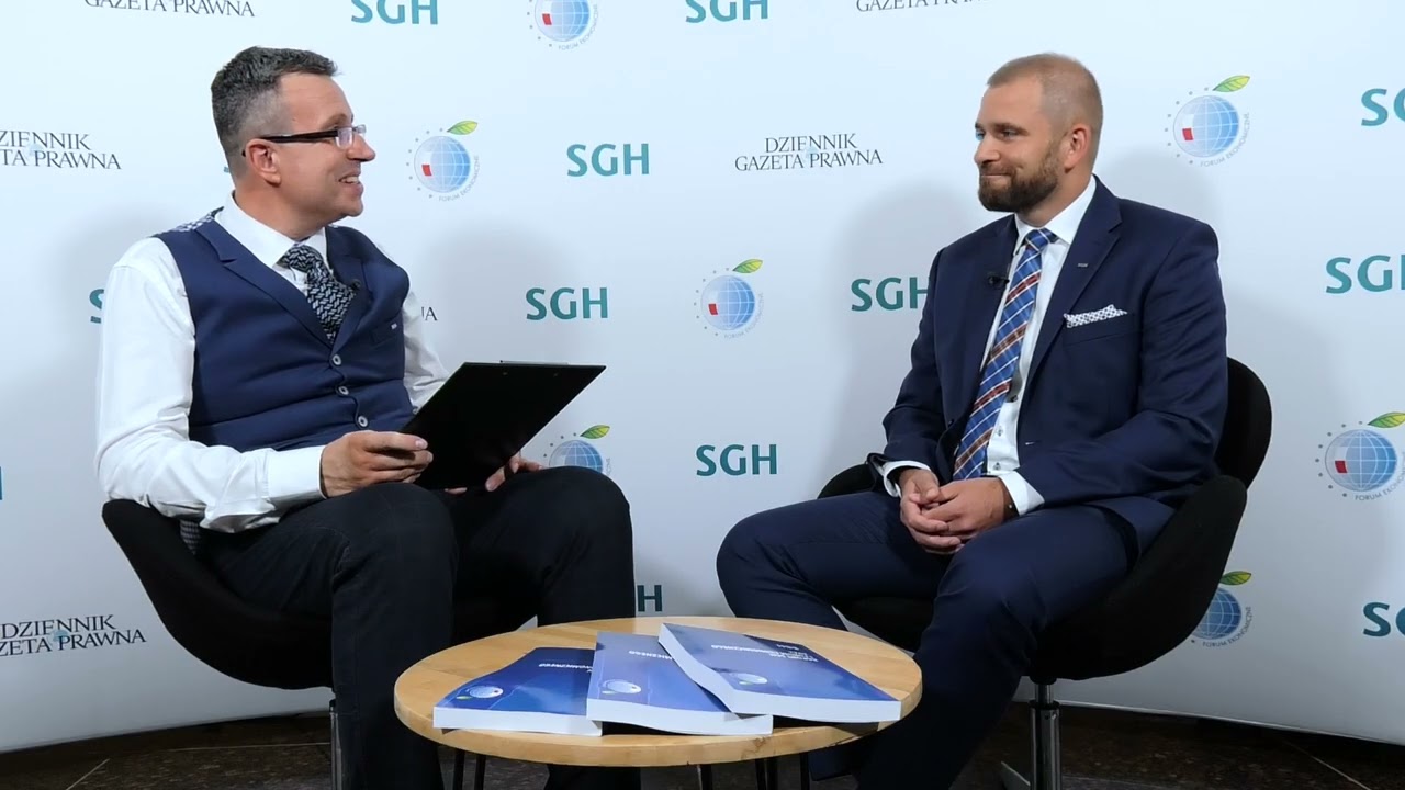 Kanclerz SGH dr Marcin Dąbrowski o celach ESG i pomocy Ukrainie - YouTube