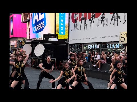 Welcome to New York City💝🗽🇺🇸 Times Square Show💃#dance #timessquare# ...