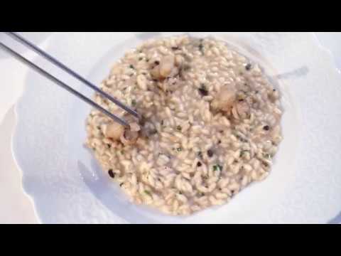 Risotto alle Rane e aglio nero - YouTube