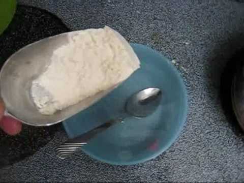 How to Make Wheat Paste - YouTube