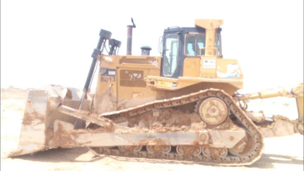 dozer pushing Work - YouTube