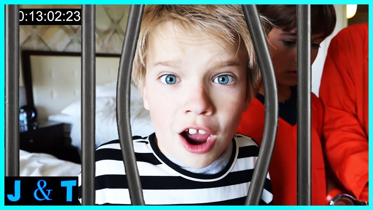 Prisoner Escape In ABANDONED Hotel Challenge / Jake and Ty - YouTube