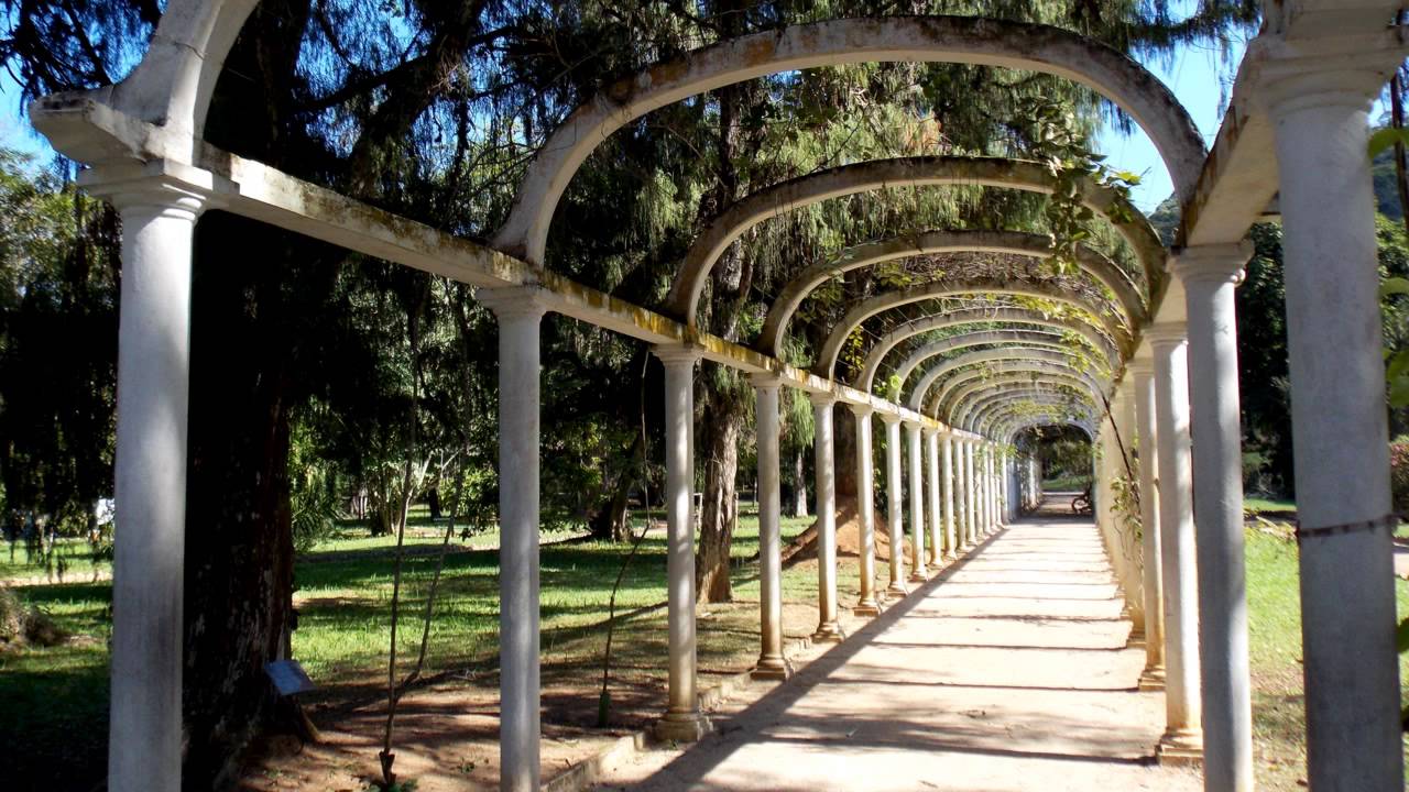 Fotografias. Parque Laje, Jardim Botânico, 2 fotos do Cristo e 1 foto ...