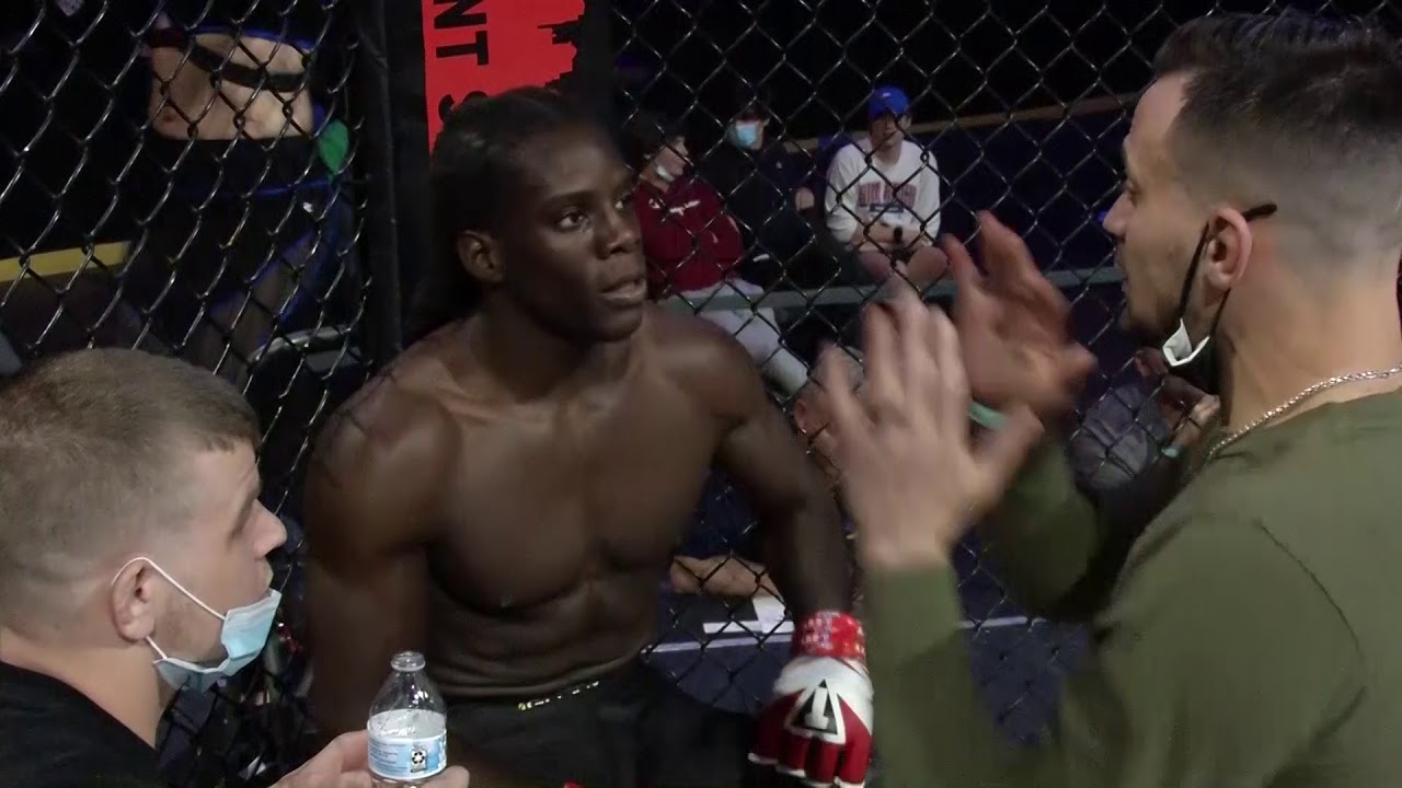 FAC 6 Billy Wilson vs Devante Frencher - YouTube