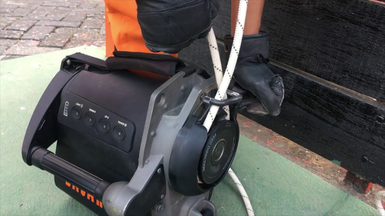 review actsaveT1-16 tactical rope ascender - YouTube