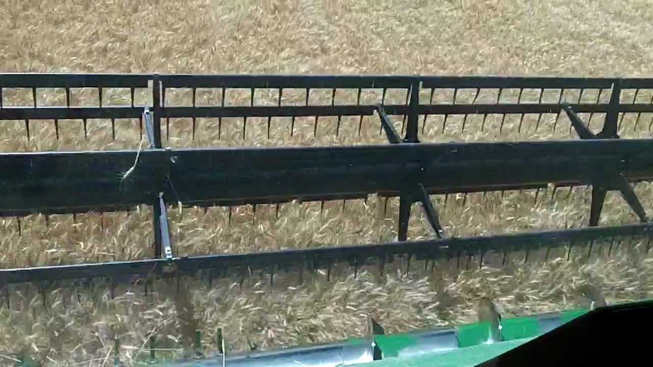 How the Combine Works in Wheat Harvest - YouTube