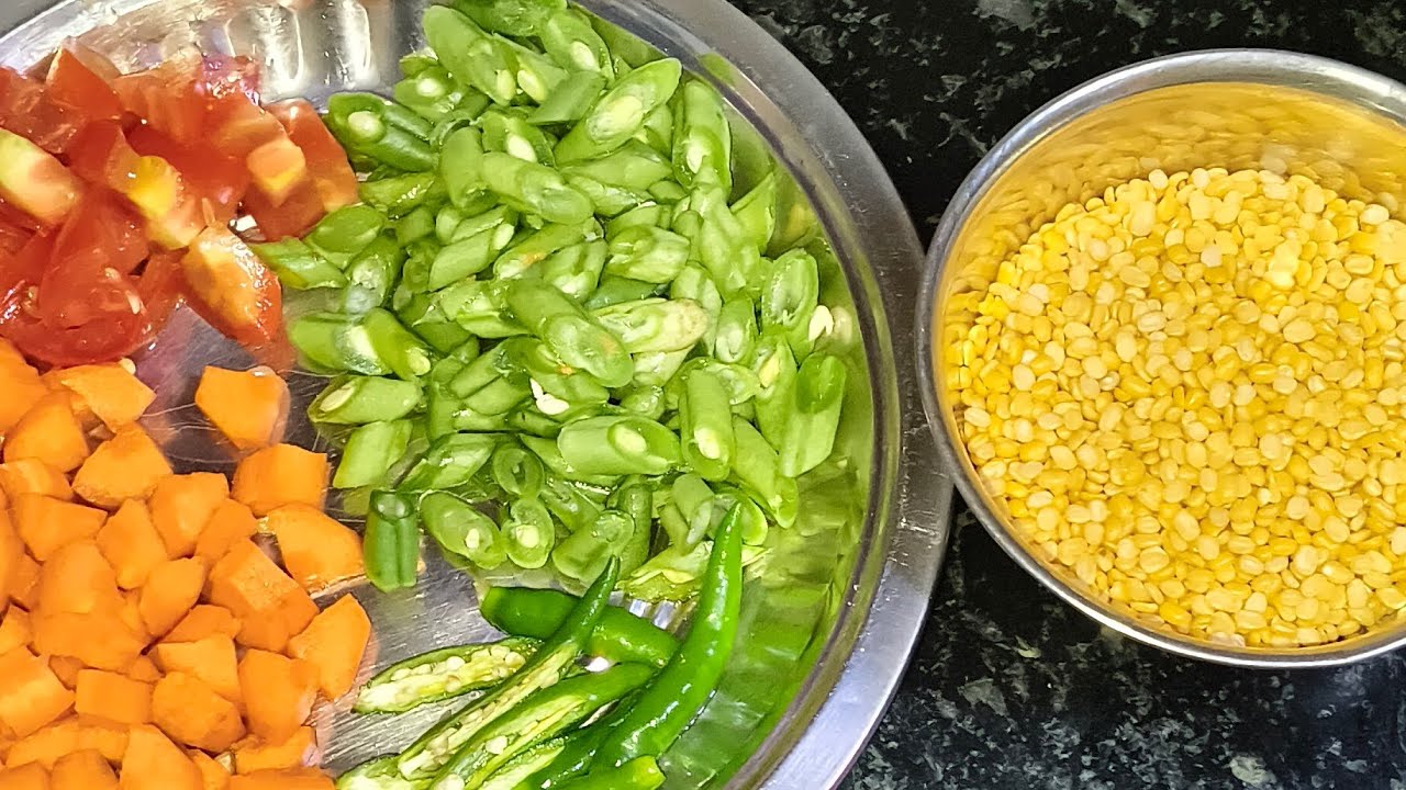 অনুষ্ঠান বাড়ির মতন সুস্বাদ ভেজ ডালের রেসিপি l bhej daal recipe - YouTube
