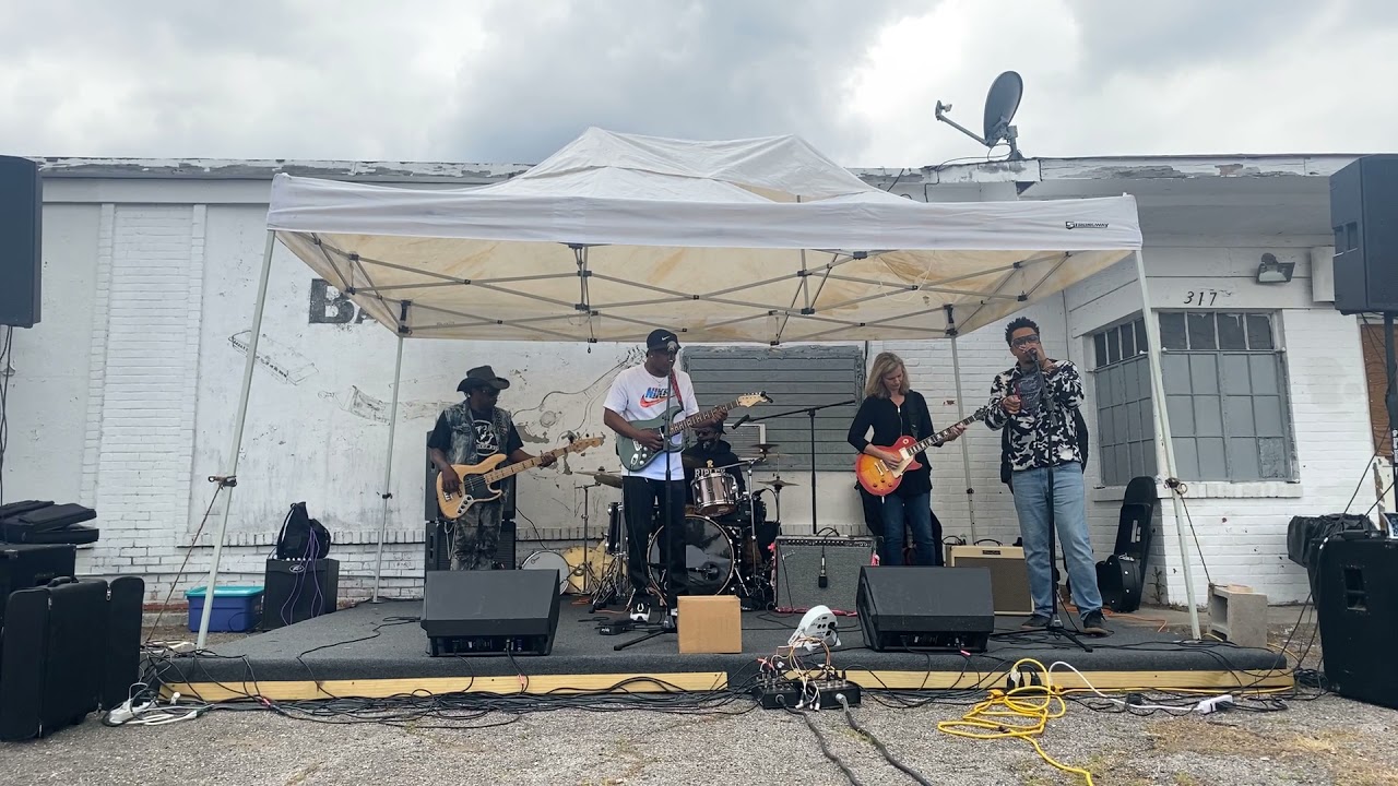 120 Garry Burnside Band Calling On My Darling Live at Juke Joint Fest ...