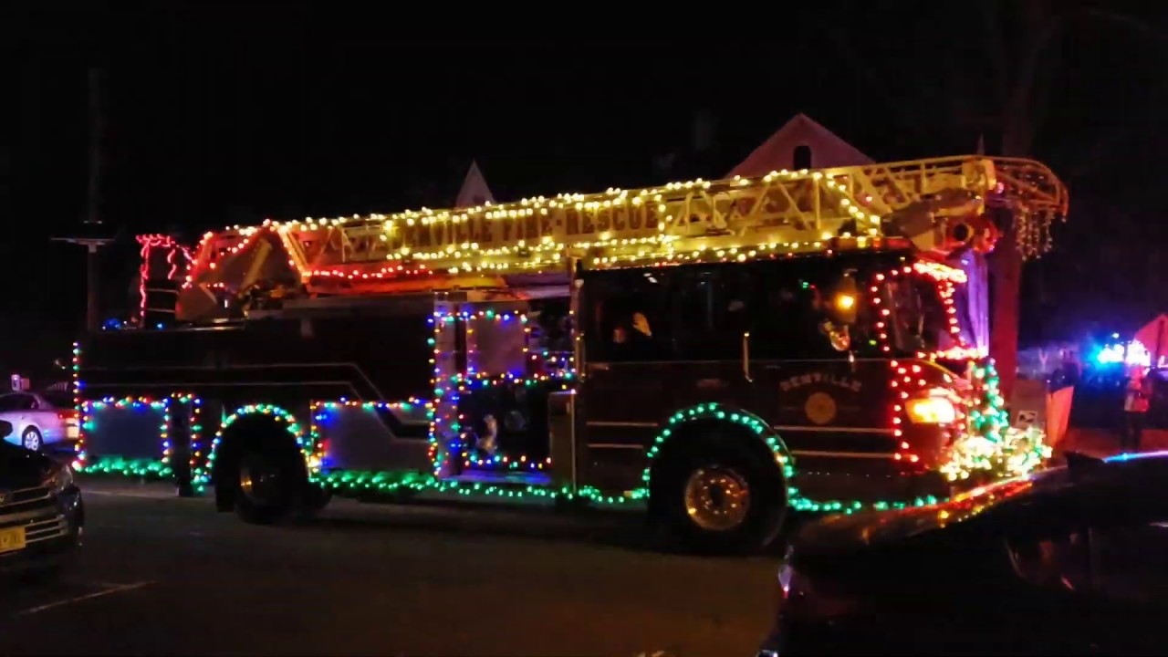 ~Fire Truck Christmas Parade~ 2019 *Siren's-Lights-Music* Somerville NJ ...