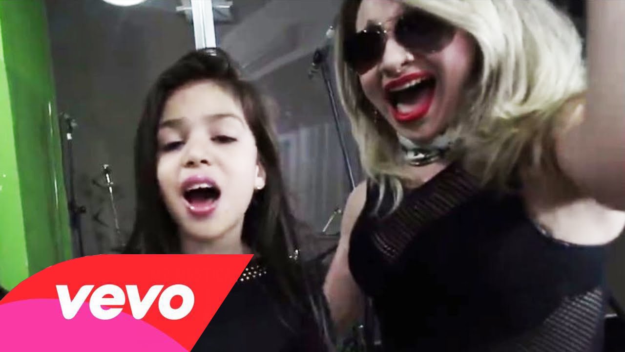 Melody - Falsete (Timbu Fun Remix) [Official Video] ft. Mc Deborah ...