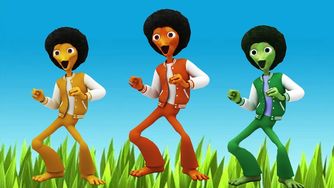 Wrong Heads DAME TU COSITA and PATILA Alien Green El Chombo Dance ...