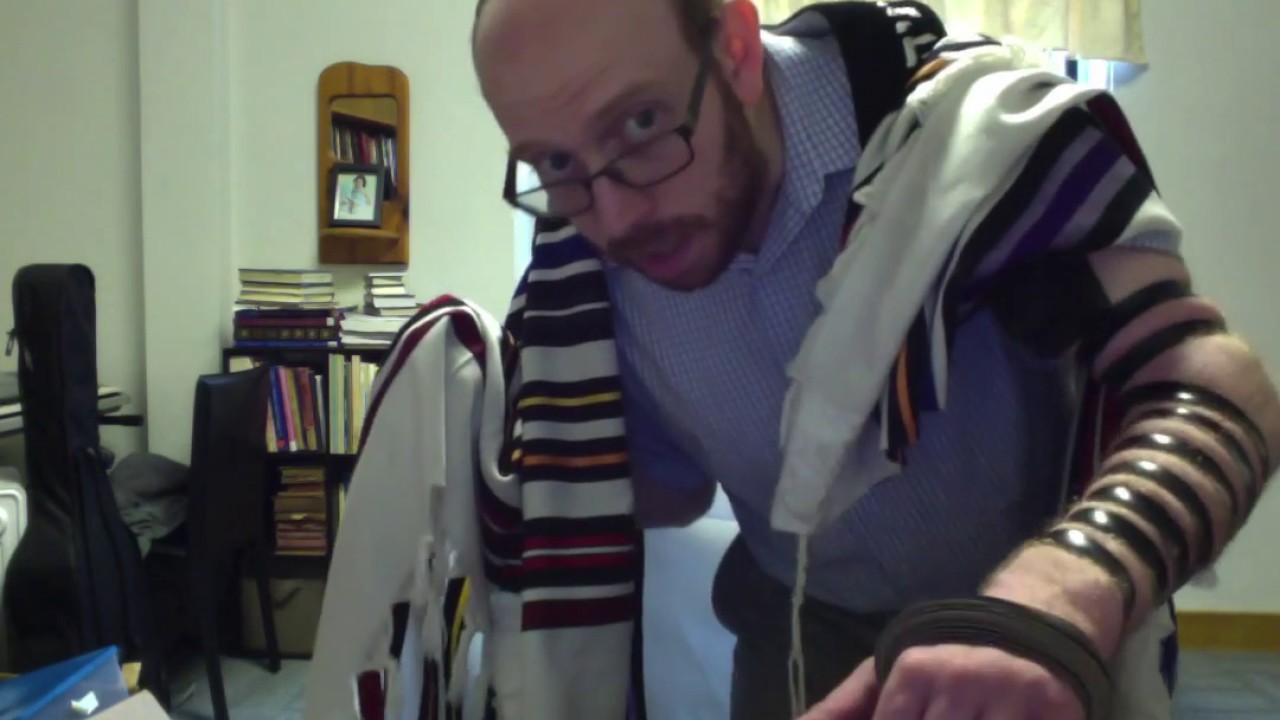 How To Put On Tefillin (the Rabbi Jonah Rank method) - YouTube