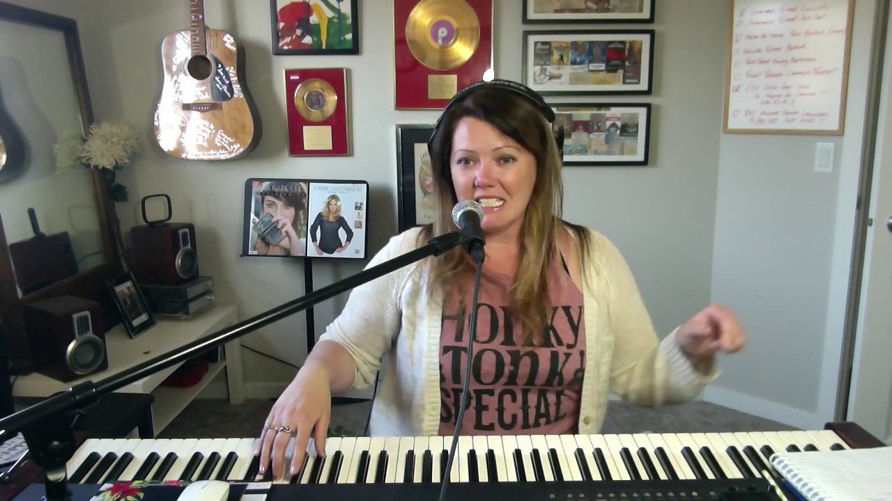 Singing Exercises To Develop Your Vocal Range - YouTube