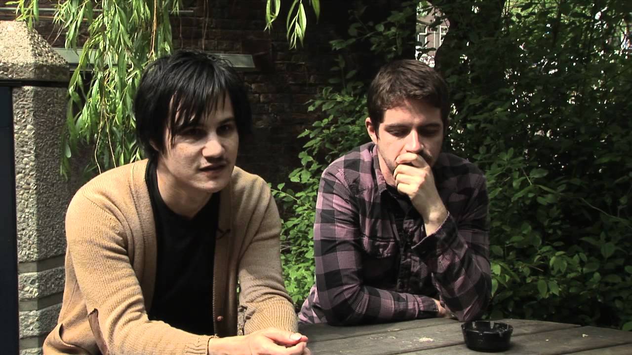 The Dodos interview - Meric Long and Logan Kroeber (part 4) - YouTube